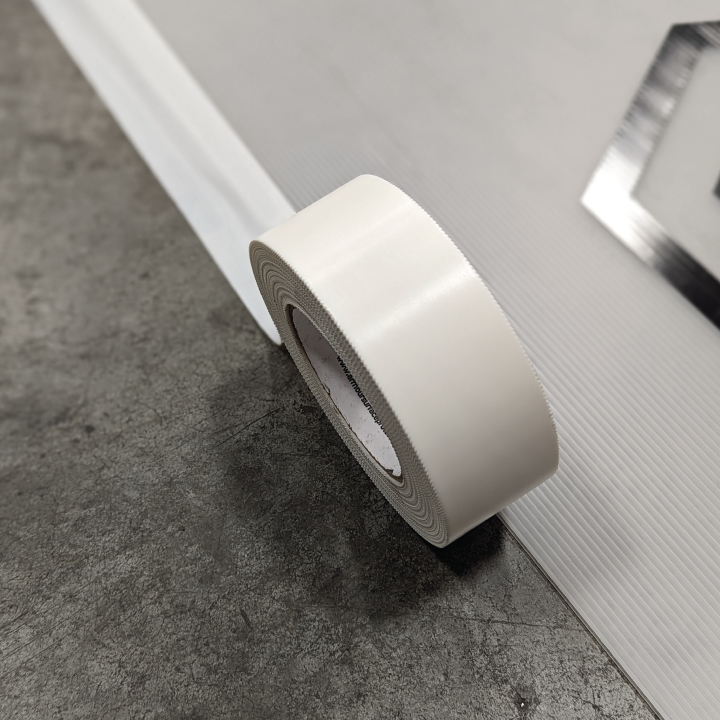 ARMOUR TAPE - FR - Axiom | Temporary Surface Protection